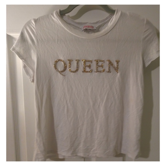 Mad Rag | Tops | Queen Tee | Poshmark